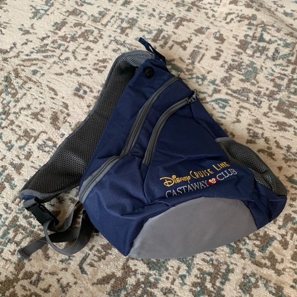 Disney | Bags | Disney Cruise Line Castaway Club Member Sling Backpack ...